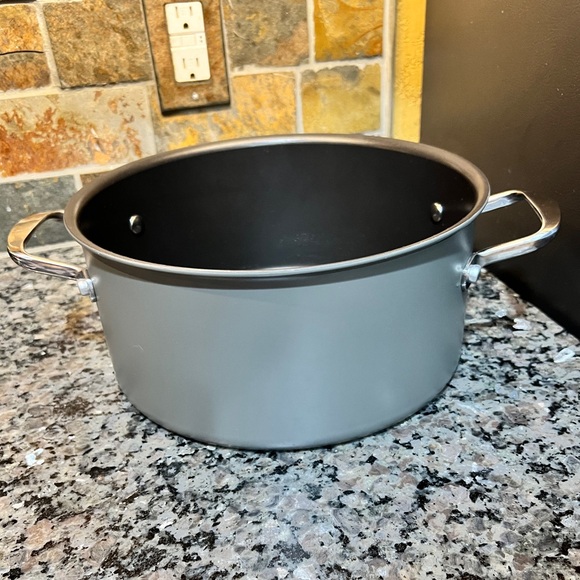 Food Network | Kitchen | Nwot Food Network 6qt Aluminum Nonstick Stock ...